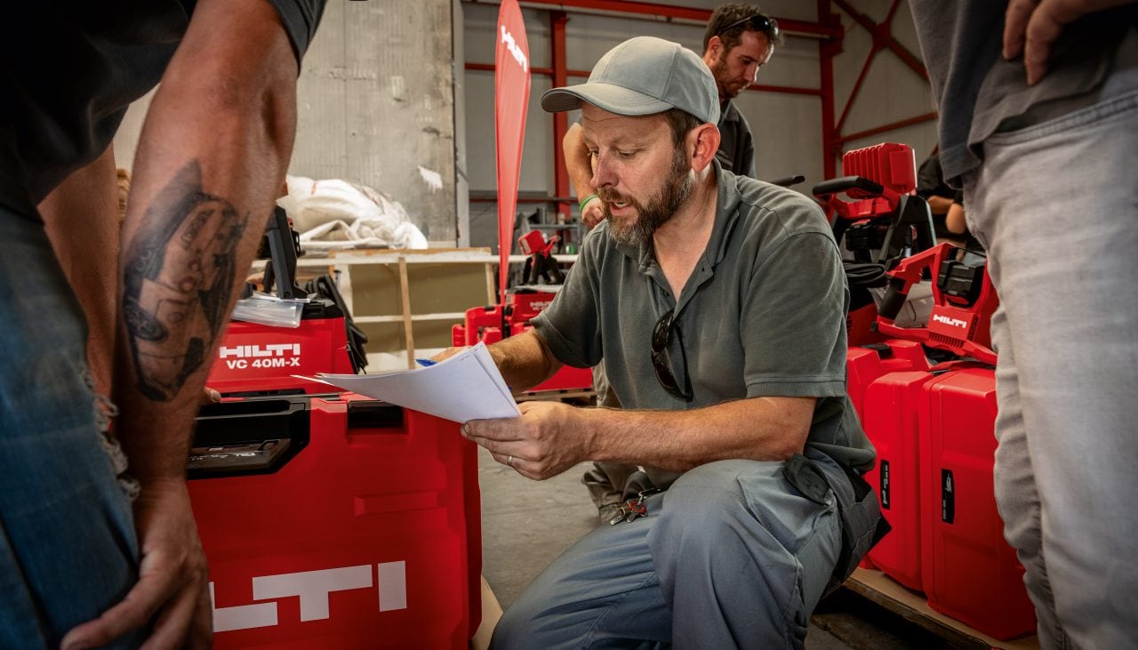How to improve cost control in construction - Hilti GB